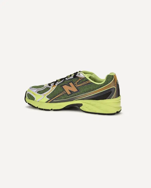 NEW BALANCE 740 Sneakers - Green