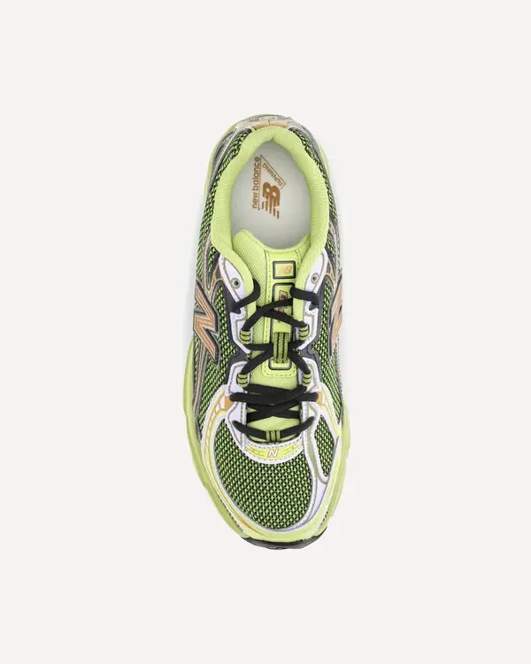 NEW BALANCE 740 Sneakers - Green