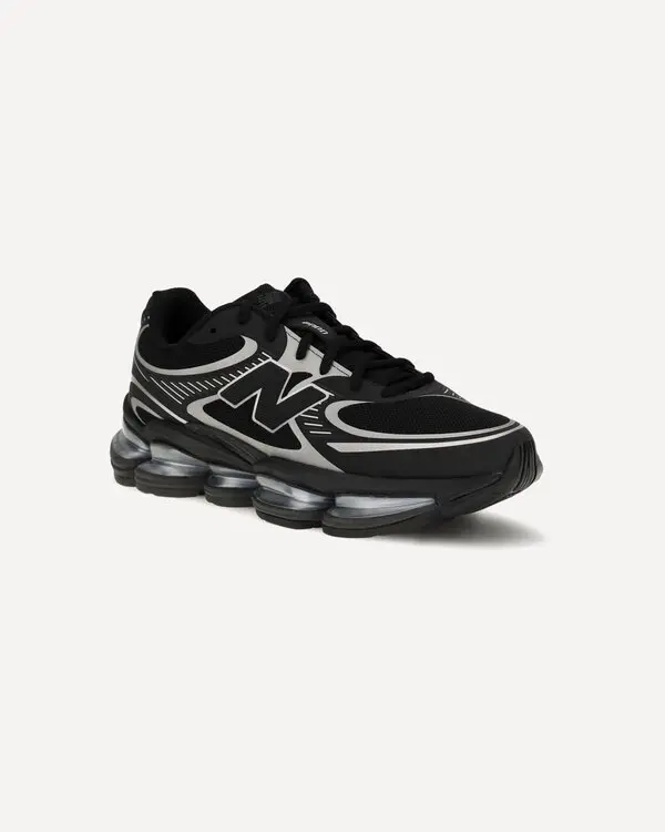 NEW BALANCE Abzorb 2000 Sneakers - Black