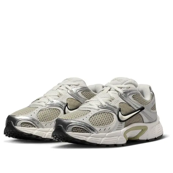 Nike V5 Rnr "spruce Fog Metallic Silver" Sneakers - Spruce Fog/metallic Silver