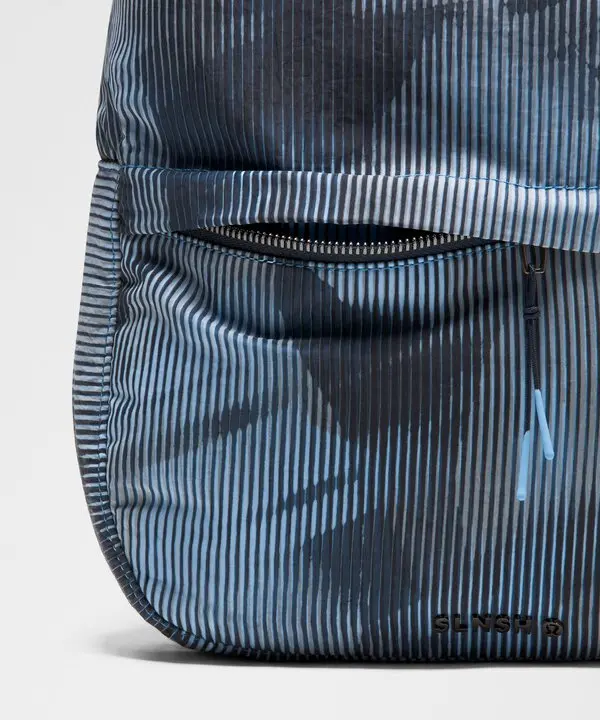 Lululemon Rolltop Crossbody Bag 5.5l