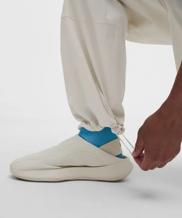 Lululemon Pleated Pull-on Pant