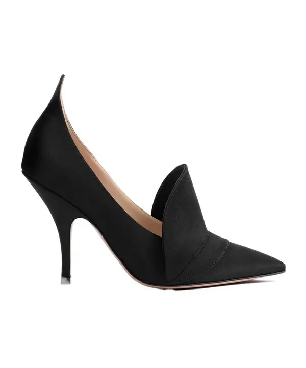Dior Masquerade Pump