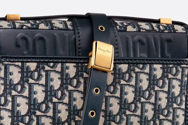 Dior 30 Montaigne Bag