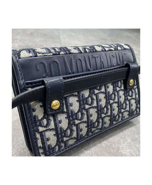 Dior 30 Montaigne Pouch