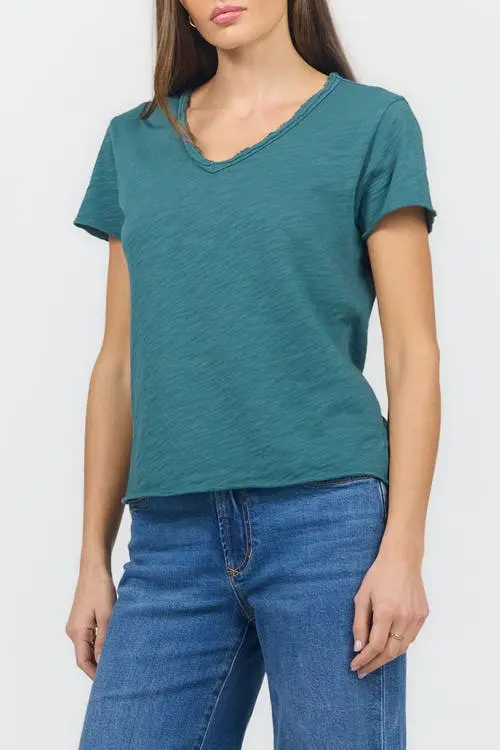 DEAR JOHN Vanya V-neck Slub Knit T-shirt - Mediterranea