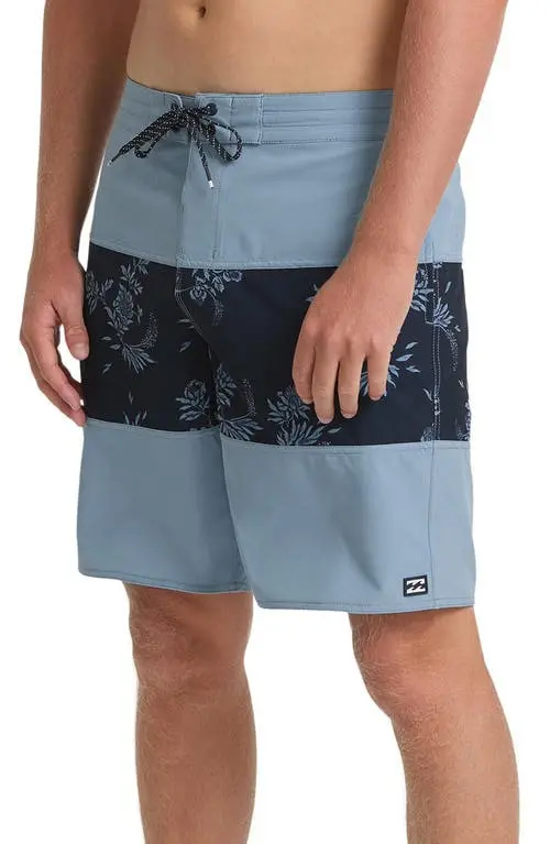 BILLABONG Tribong Lt Board Shorts