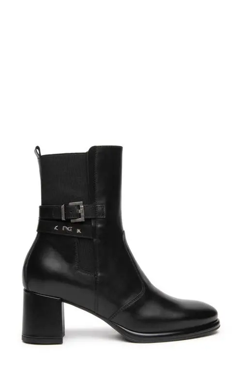 NEROGIARDINI Block Heel Chelsea Bootie