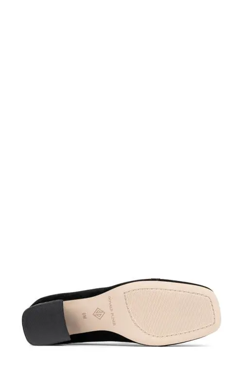 DONALD PLINER Nancie Leather Tassel Pump - Black