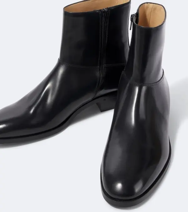 Valentino Garavani Vlogo Leather Ankle Boots