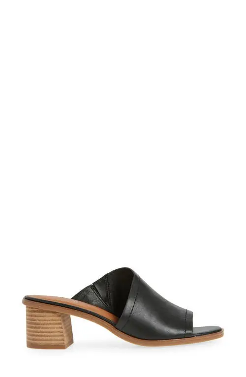Lucky Brand Lerkie Block Heel Sandal - Black 04