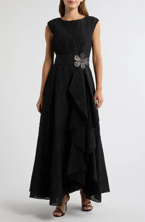 TAHARI ASL Crinkle Taffeta Gown