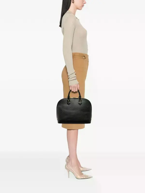 LOUIS VUITTON 2004 Epi Alma Pm Handbag