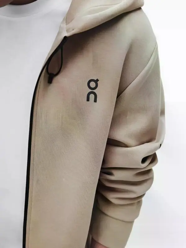 On Focus Tech Zip Hoodie