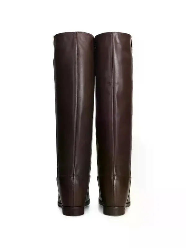 JULIE DEE V-plaque Leather Boots