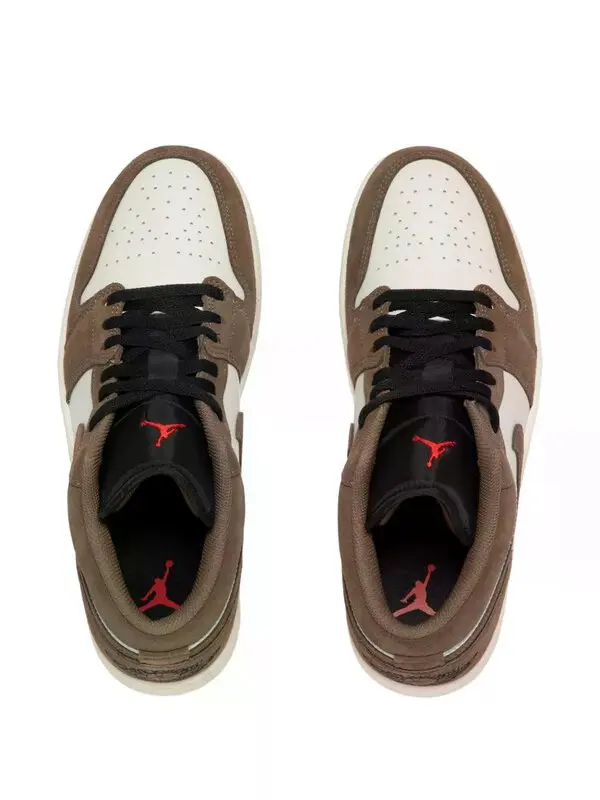 JORDAN Air 1 Low Sneakers