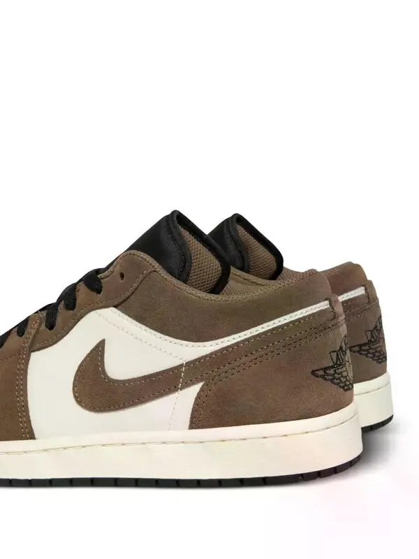 JORDAN Air 1 Low Sneakers