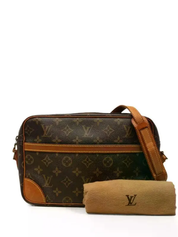 LOUIS VUITTON 1997 Monogram Trocadero 27 Crossbody Bag