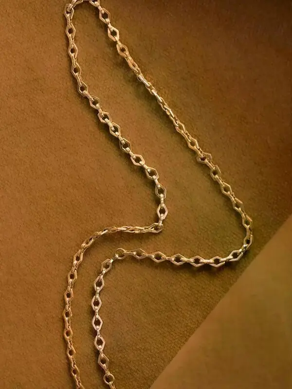 AZLEE Lozenge Link Necklace