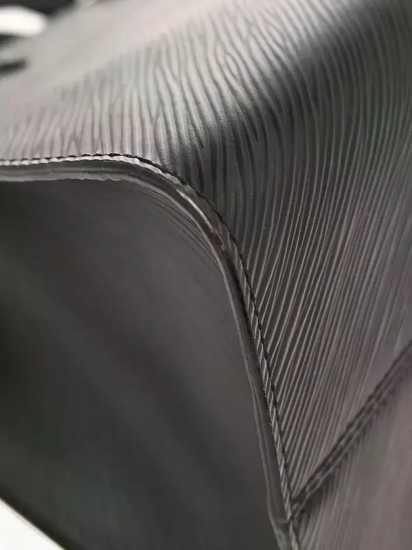 LOUIS VUITTON 2020 Mm On The Go Two-way Tote Bag