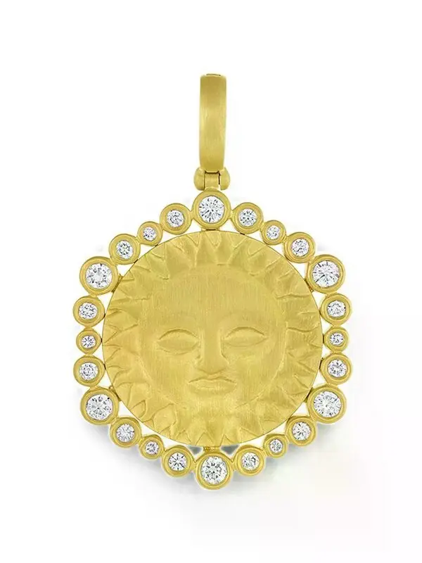 LEIGH MAXWELL 18k Yellow Diamond Sun Motif Pendant Necklace - Gold