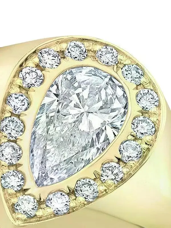 Loraida 18k Yellow Pear-cut Diamond Signet Ring - Gold