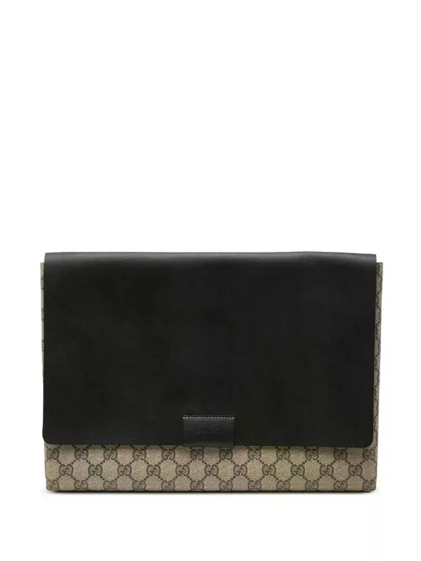 Gucci Gg Supreme Clutch Bag - Black