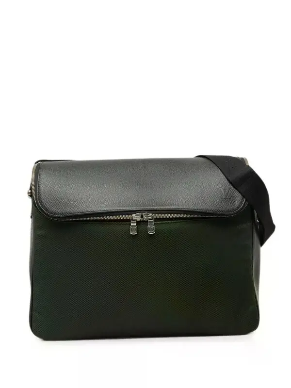 LOUIS VUITTON 2002 Bicolor Taiga And Canvas Taimyr Crossbody Bag