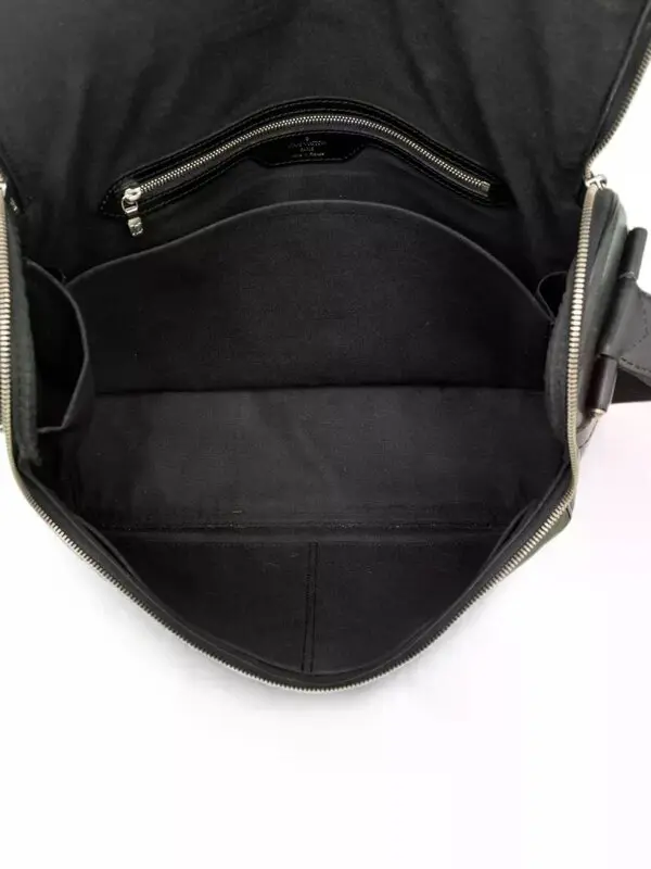 LOUIS VUITTON 2002 Bicolor Taiga And Canvas Taimyr Crossbody Bag