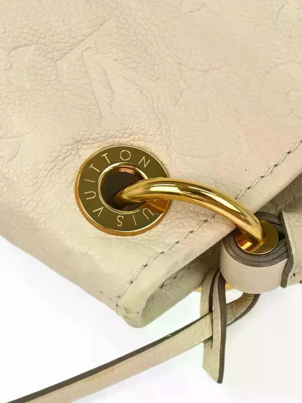 LOUIS VUITTON 2012 Mm Artsy Handbag
