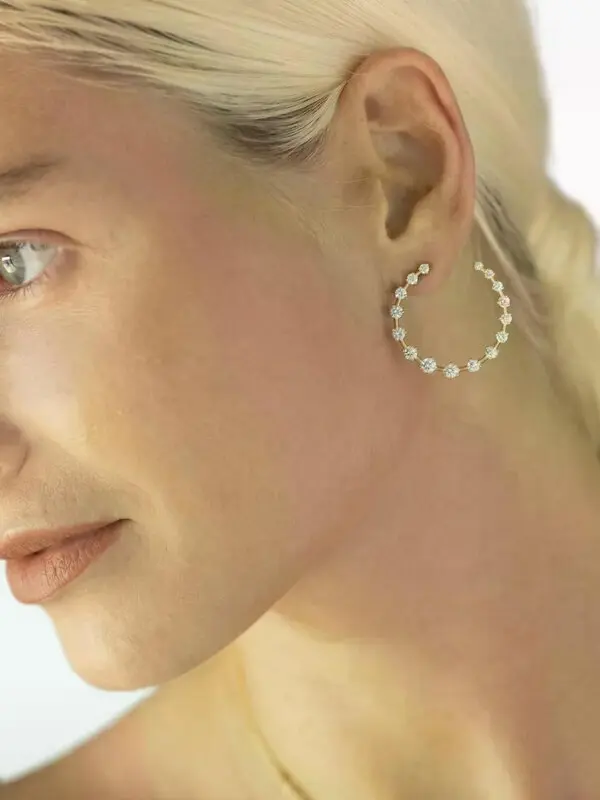 JADE TRAU Crescent Diamond Hoop Earrings
