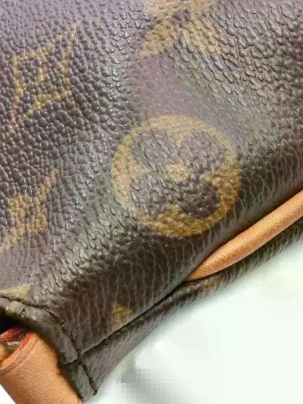 LOUIS VUITTON Monogram Musette Tango Long Strap Crossbody Bag