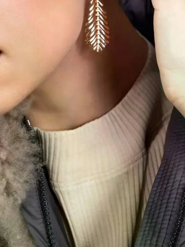 Sidney Garber Plume Diamond Earrings
