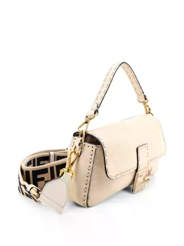 Fendi Selleria Baguette Nm Bag Leather Medium Shoulder Bag