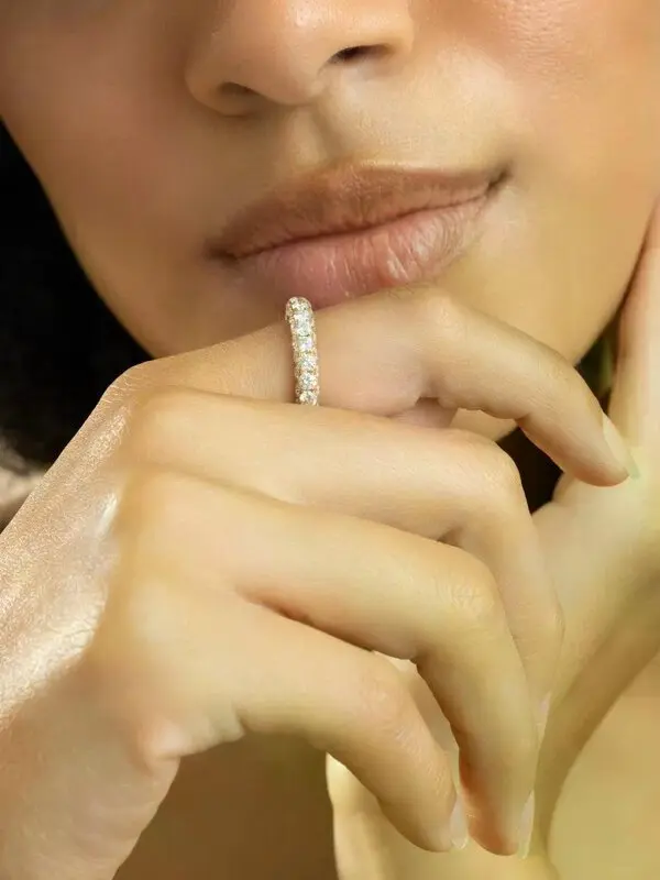 GRAZIELA Diamond Three-sided Band Ring
