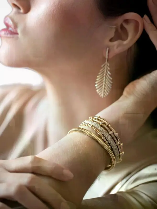 Sidney Garber Spring Diamond Bracelet
