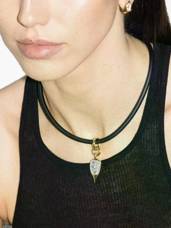 UNIFORM OBJECT Thorn Carriage Diamond Pendant