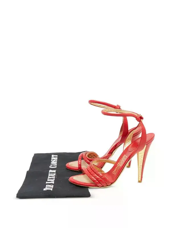 FERRAGAMO Leather Quilted Finish Ankle Strap Sandals