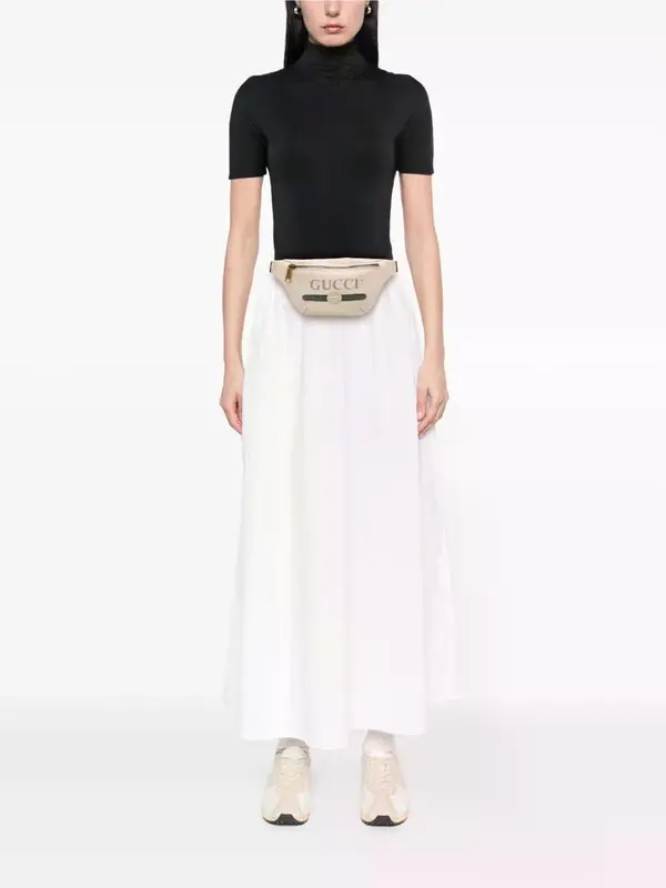 Gucci 2000-2015 Small Grained Calfskin Logo Belt Bag