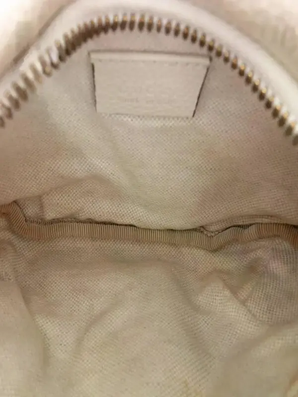 Gucci 2000-2015 Small Grained Calfskin Logo Belt Bag