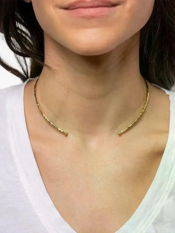 OCTAVIA ELIZABETH 18k Yellow Hammered Finish Collar Necklace - Gold