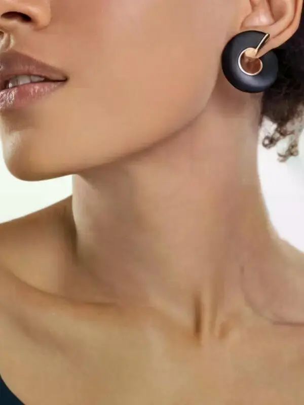 Vhernier Midi Verso Clip Earrings