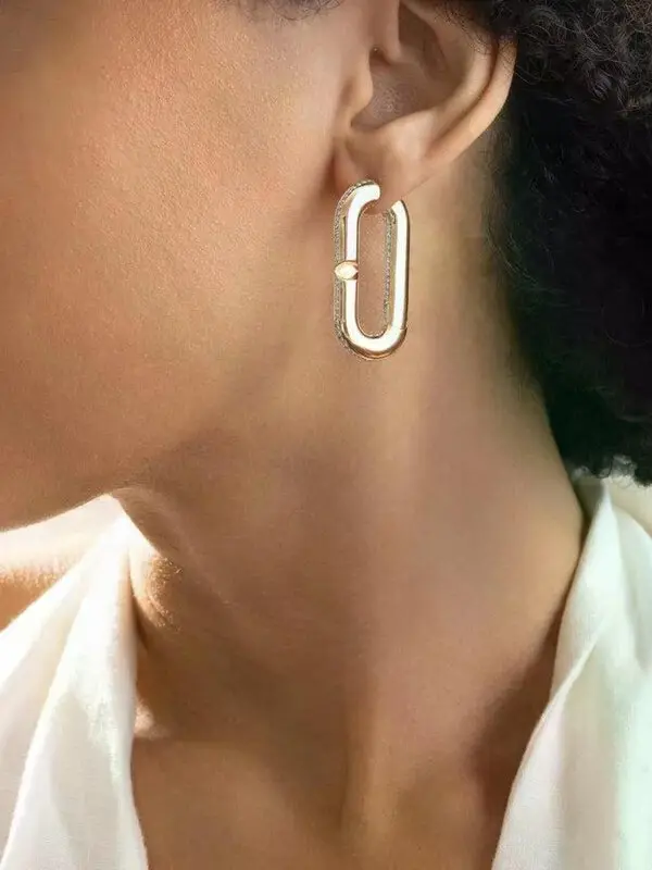 Vhernier Maxi Mon Jeu Diamond Earrings
