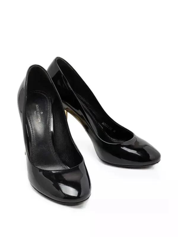 LOUIS VUITTON Patent Leather Round Toe Block Heel Pumps