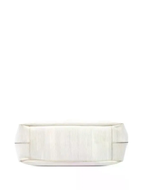 LOUIS VUITTON Epi Passy Gm Handbag - White