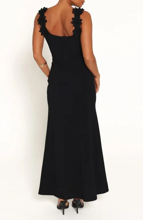 PETAL & PUP Lorenna Maxi Dress