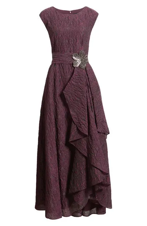 TAHARI ASL Crinkle Taffeta Sleeveless Gown
