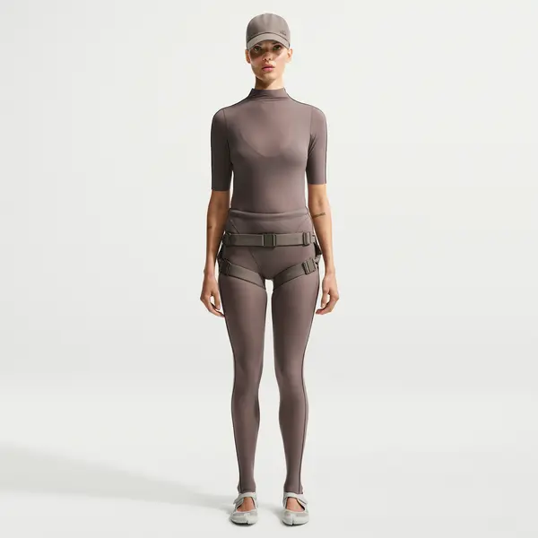 Nike Skims Weightless High-waisted V-panel Leggings