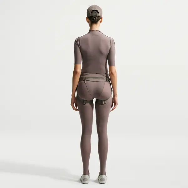 Nike Skims Weightless High-waisted V-panel Leggings
