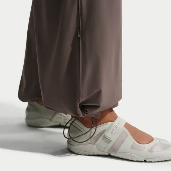 Nike Skims Stretch Nylon Oversized Pants